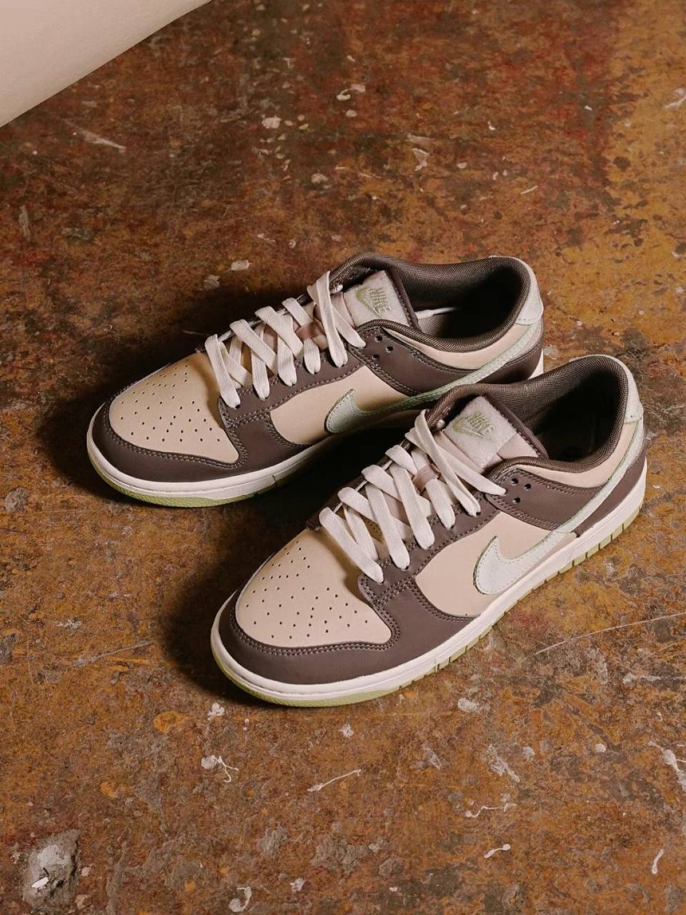 Кроссовки Nike Dunk Low Velcro Tongue – Milk Tea купить оригинал - цена ...